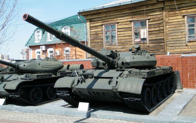 UK intelligence: Russian army deploys 60-year-old T-62 main battle ...