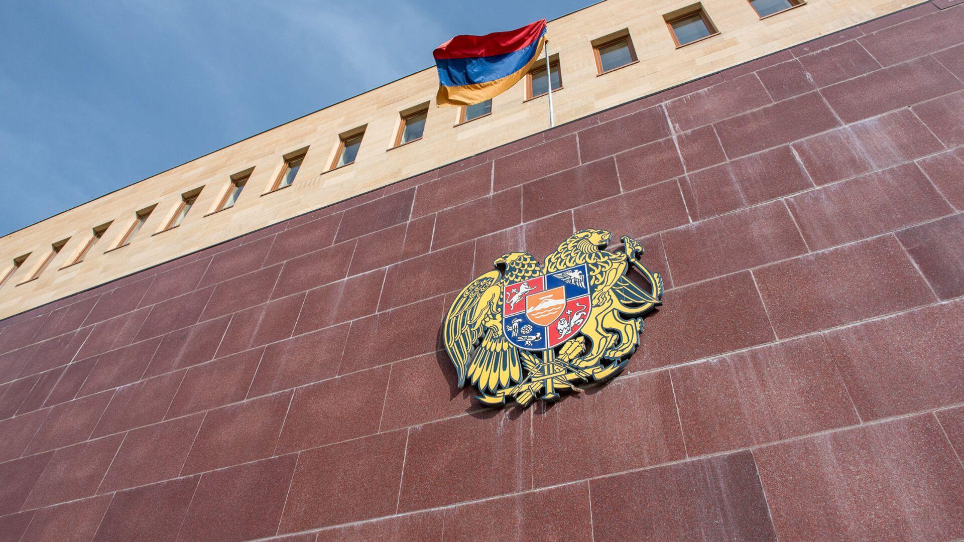 Armenian Defence Ministry says fighting continues | Caliber.Az