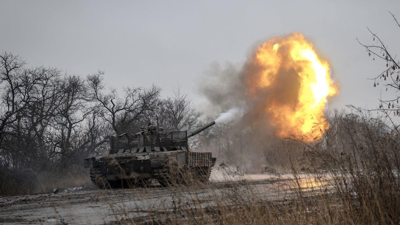 Ukrainian forces kill 790 more Russian soldiers, destroy 30 artillery ...